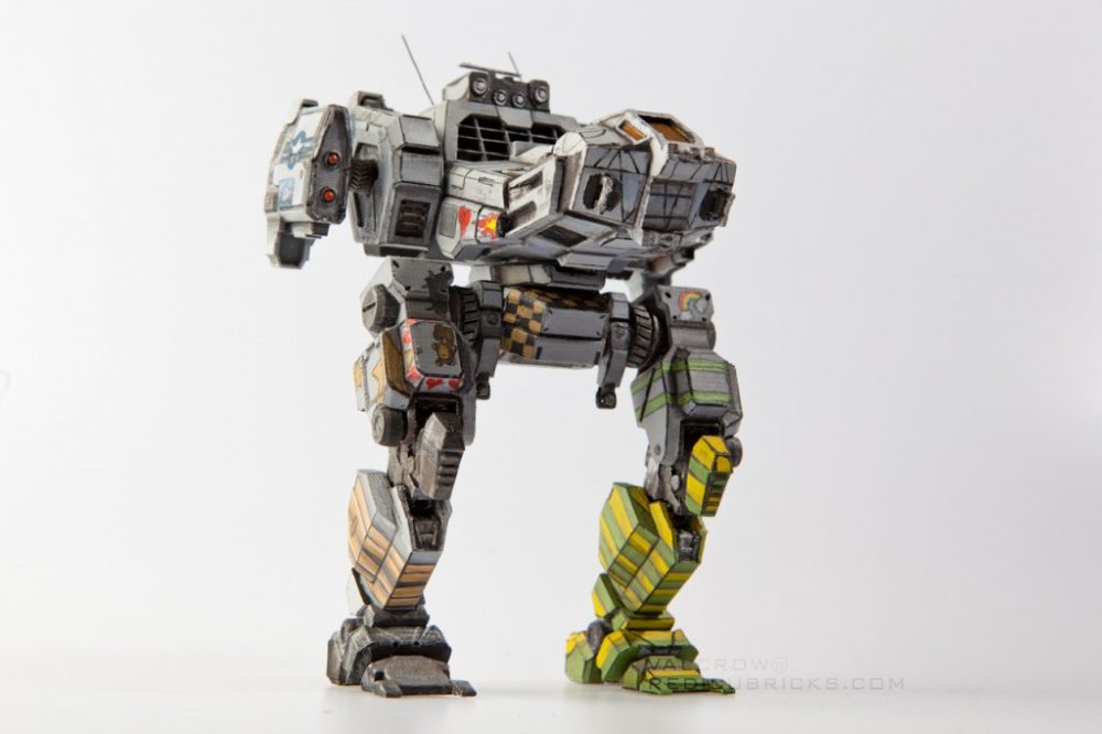 Mechwarrior Fans Recreate Jenner Mech In Memory Of Five Year Old Fan ...